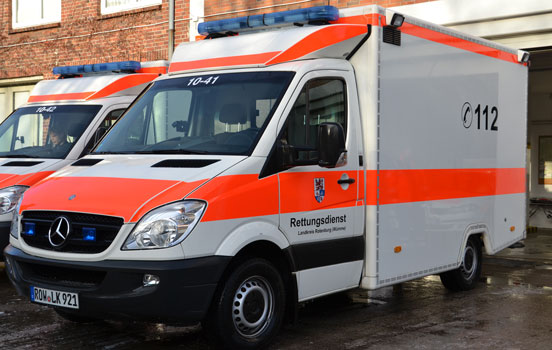 Fahrzeuge im Rettungsdienst - DRK KV Bremervörde e.V. Fahrzeuge im Rettungsdienst - DRK KV Bremervörde e.V.